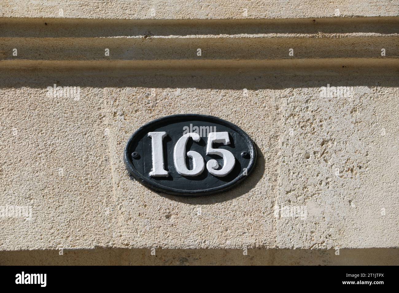House number 165 in Bordeaux, France Stock Photo - Alamy