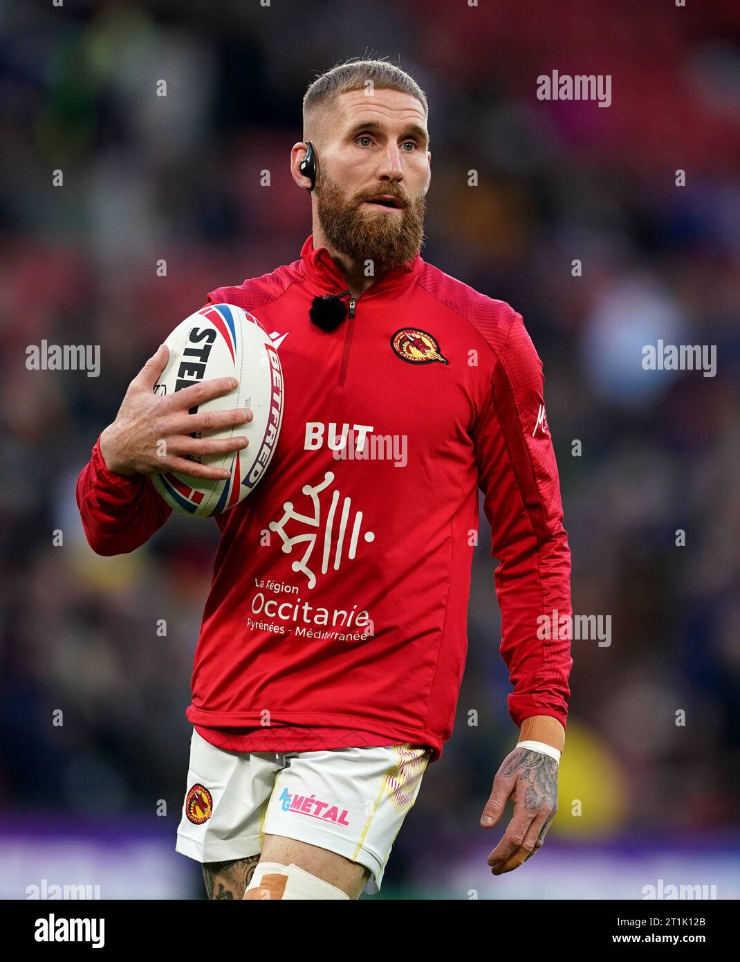 Catalans Dragons' Sam Tomkins warms up prior to the Betfred Super ...