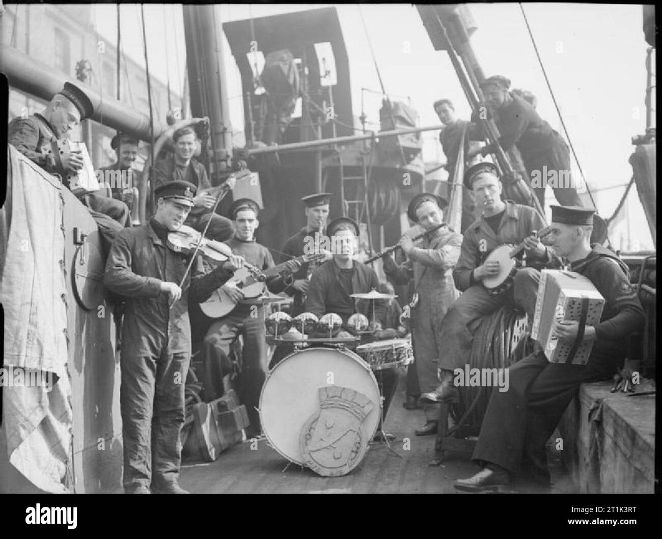 The Royal Navy during the Second World War Members of the crew of the ...