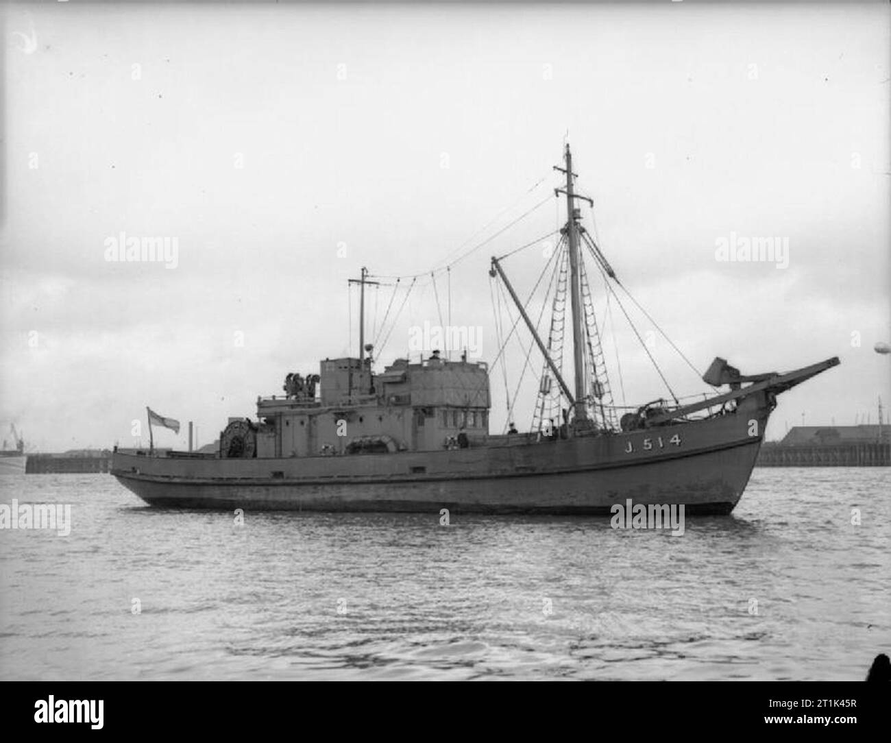 The Royal Navy during the Second World War Motor Minesweeper J 514 at ...