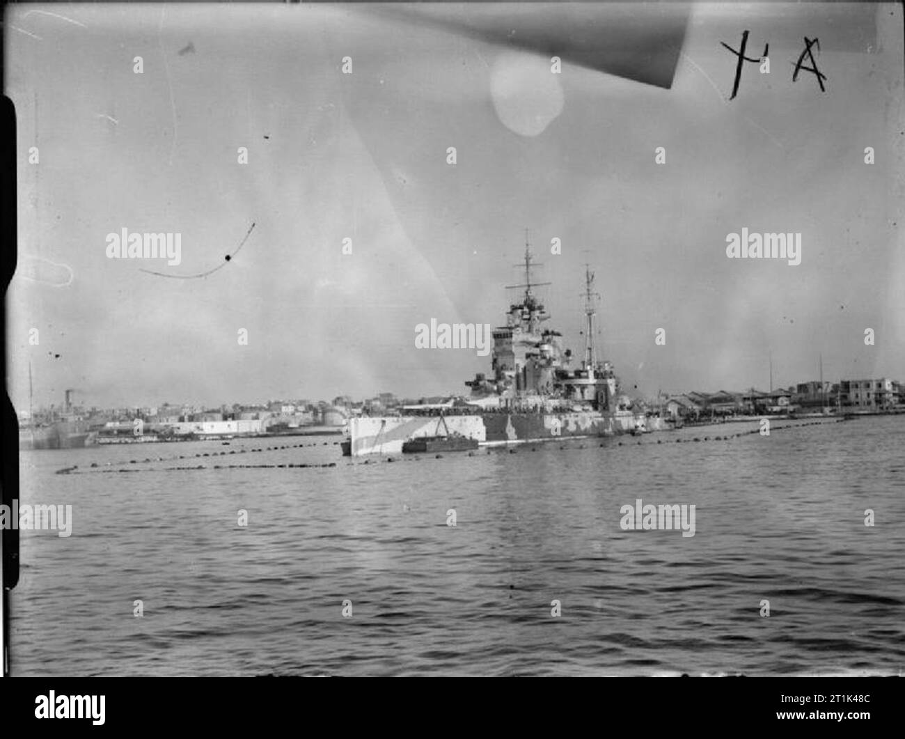 The Royal Navy during the Second World War HMS QUEEN ELIZABETH in ...