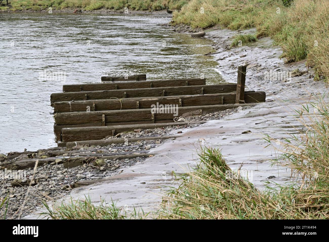 Around the UK - Exploring the River Ribble in Preston, historic slipway ...