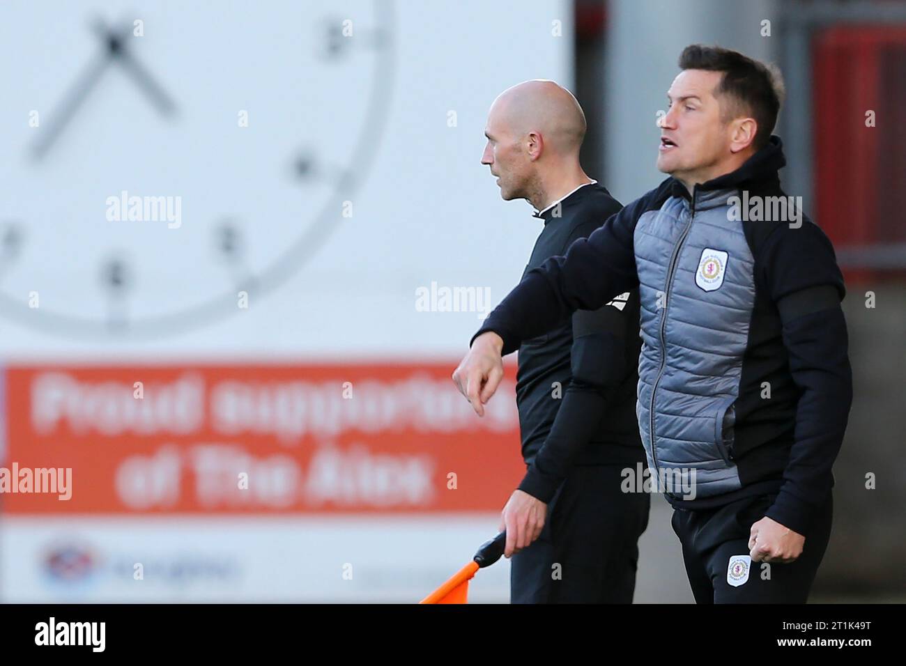 Efl lee bell hi-res stock photography and images - Alamy