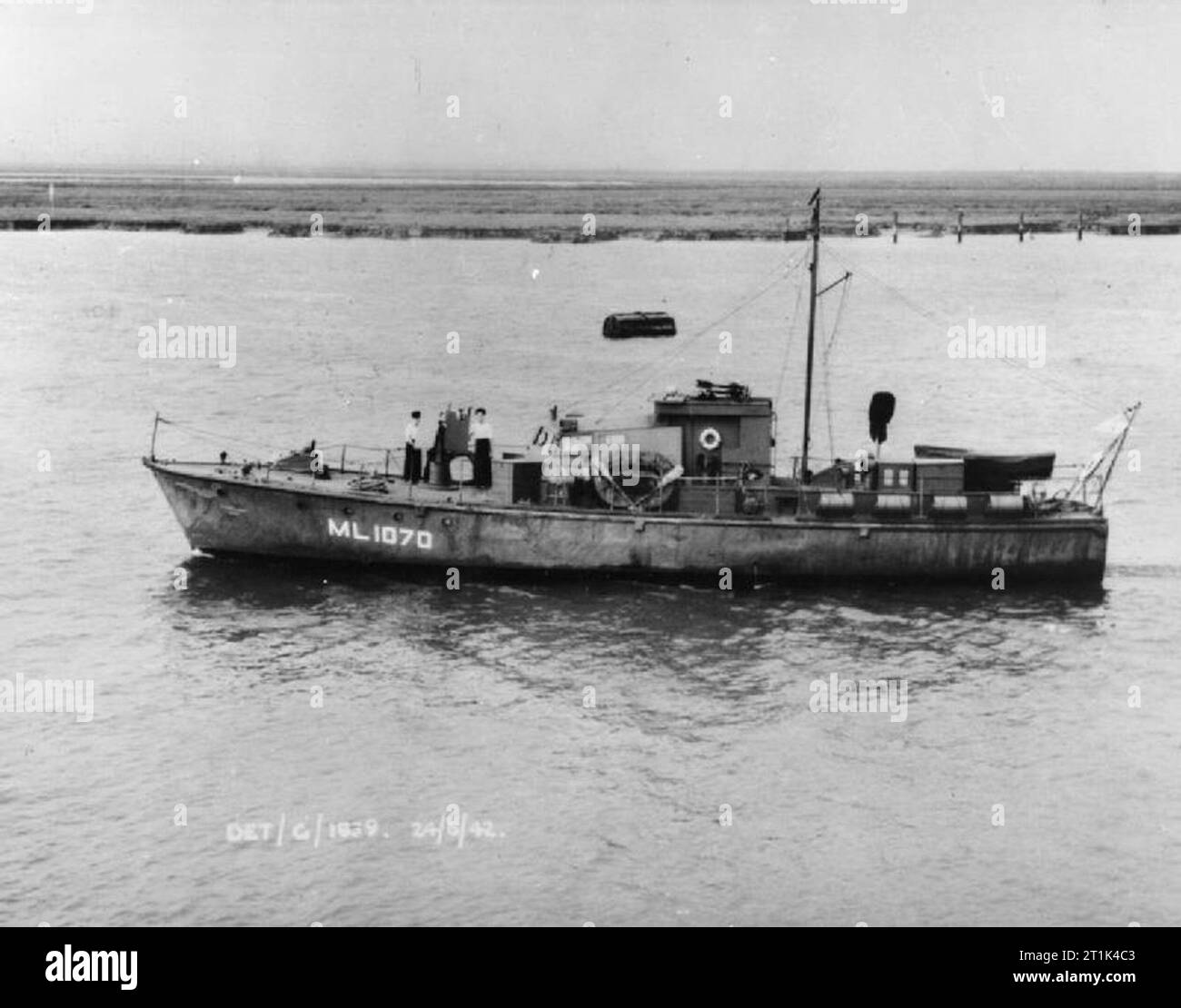 The Royal Navy during the Second World War HDML 1070, underway in ...