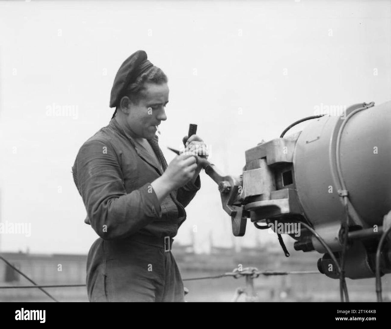 The Royal Netherlands Navy during the Second World War On board HNMS ...