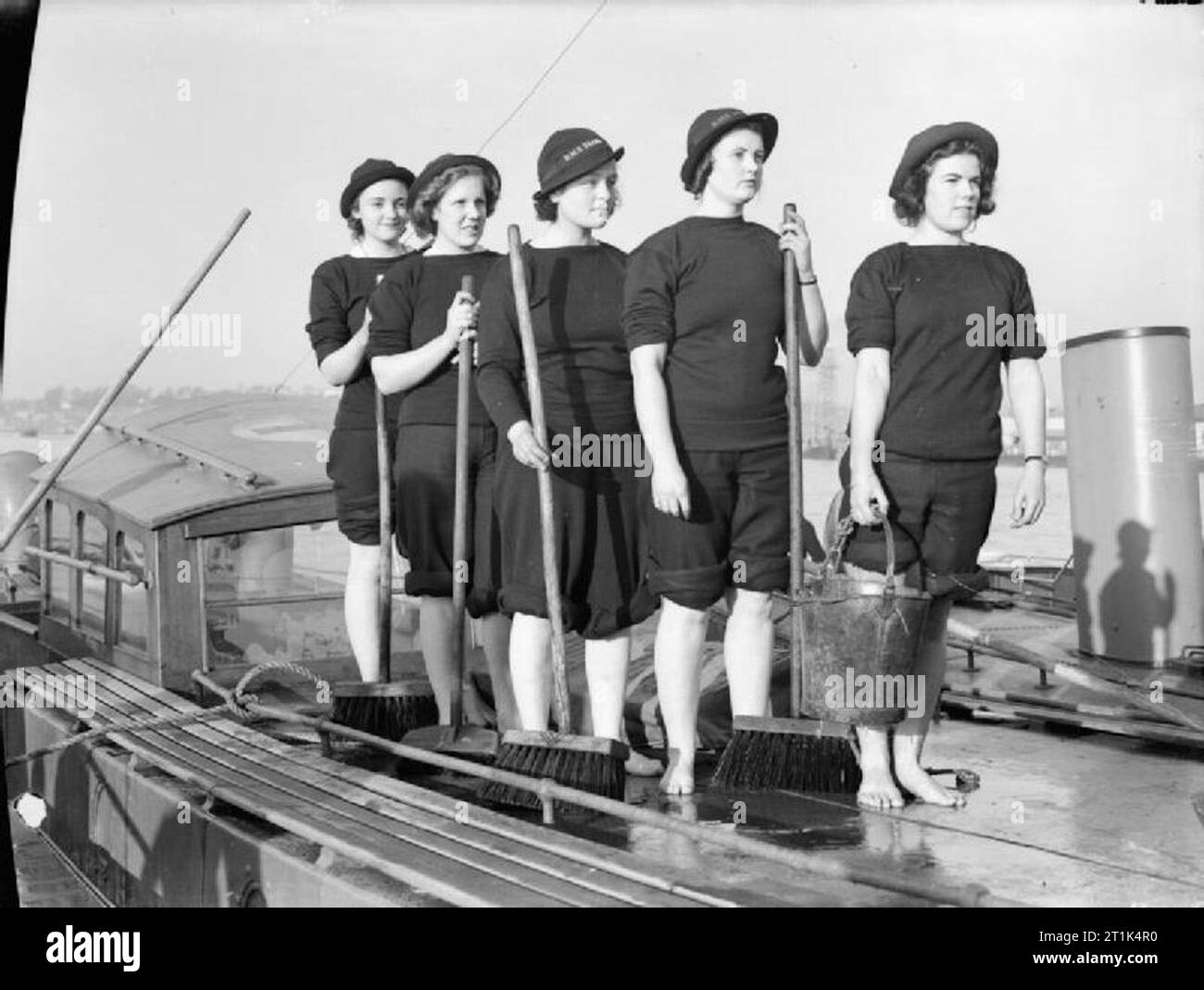 Wrens ww2 hi-res stock photography and images - Alamy