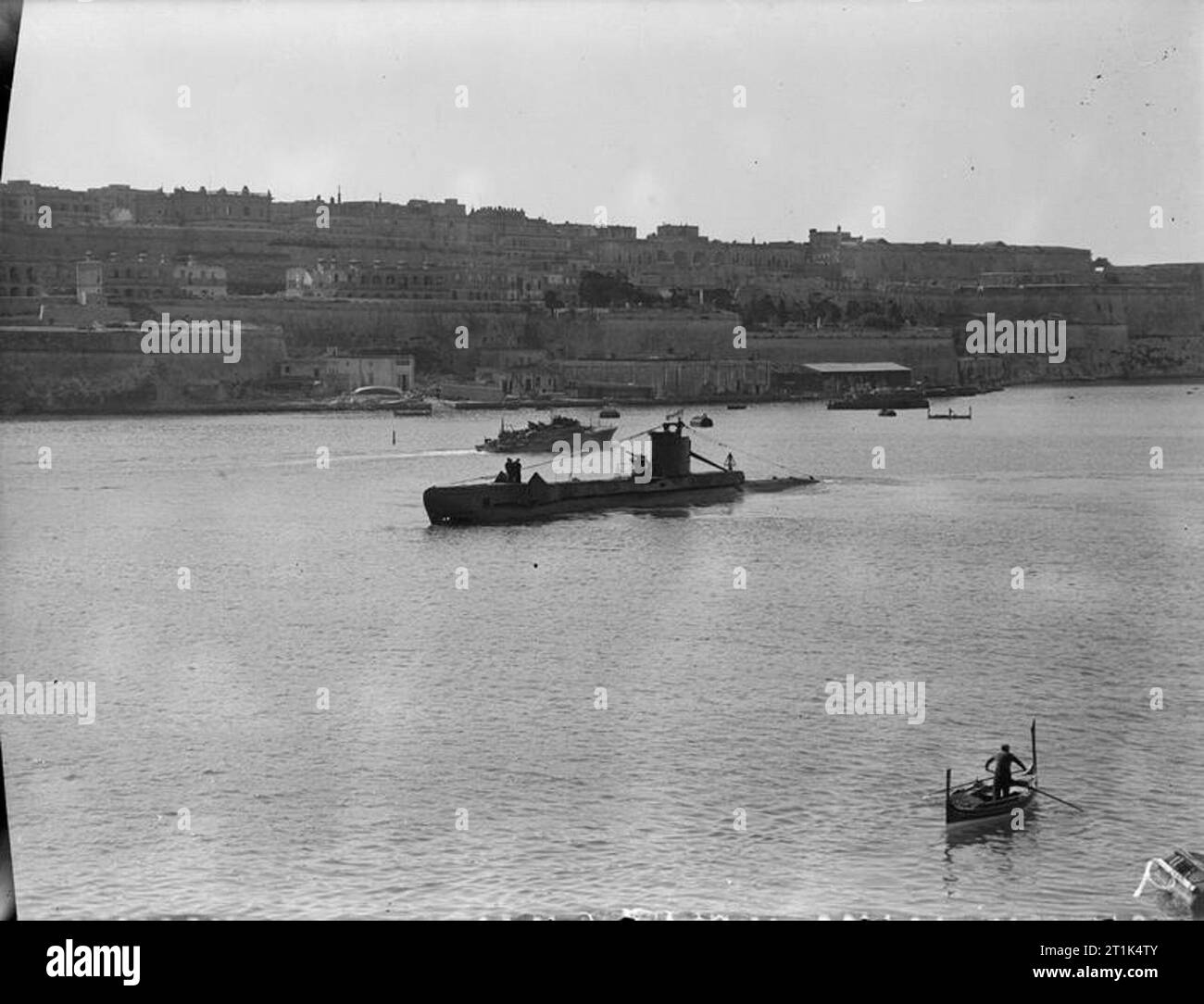 Hm Submarine Una at Malta. 26, 27 and 28 January 1943, Malta. HM ...