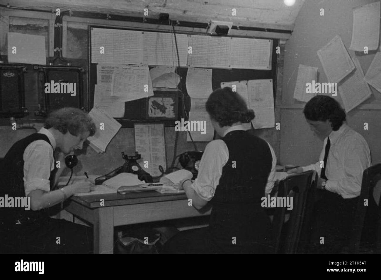 Telephone station ww2 hi-res stock photography and images - Alamy