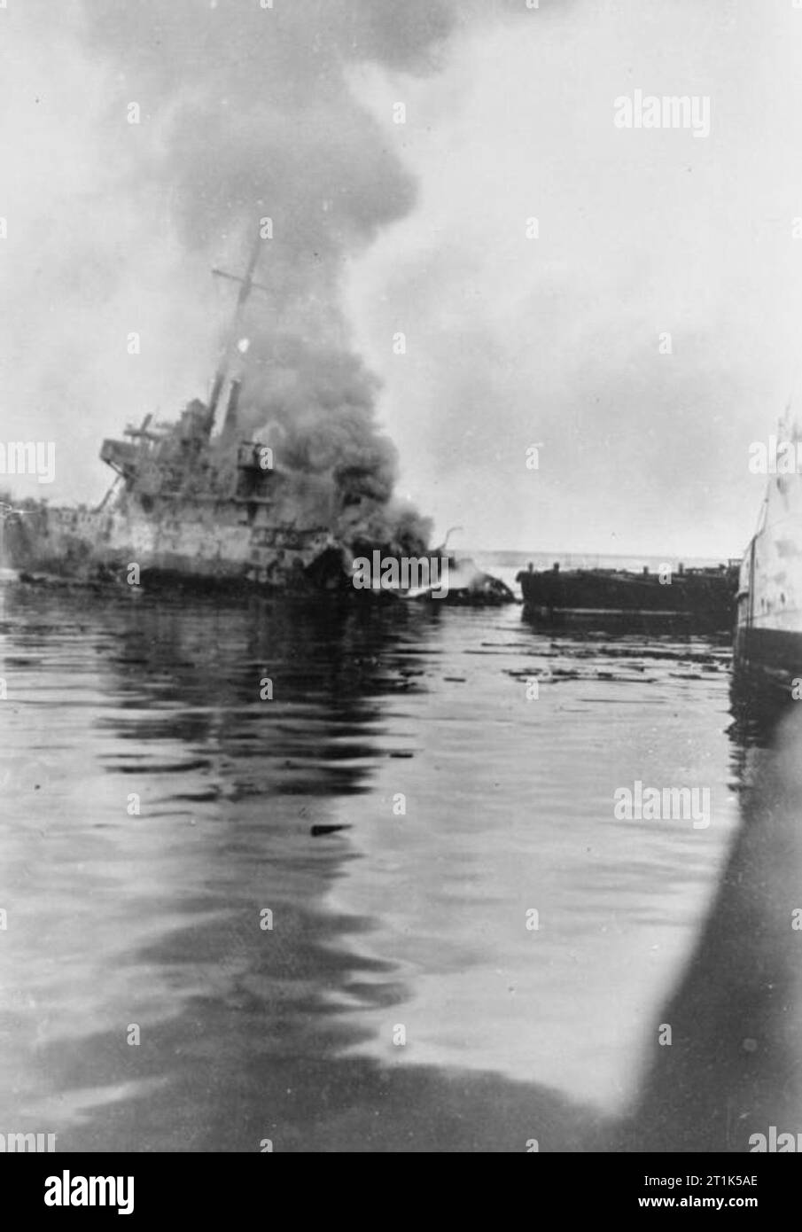 World war two french warships Black and White Stock Photos & Images - Alamy