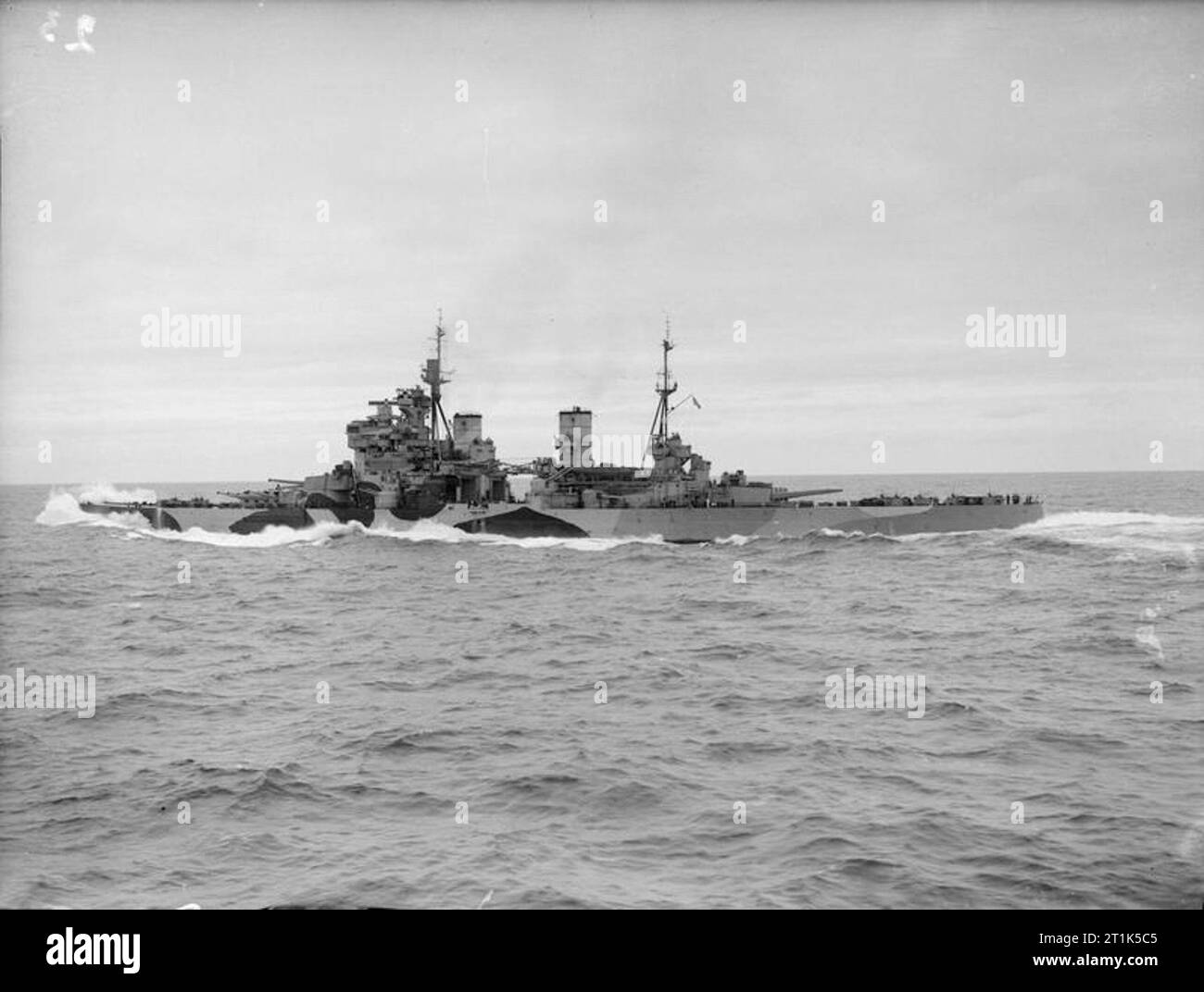 HMS Howe. August 1942. HMS HOWE steaming at full speed during trials Stock Photo - Alamy