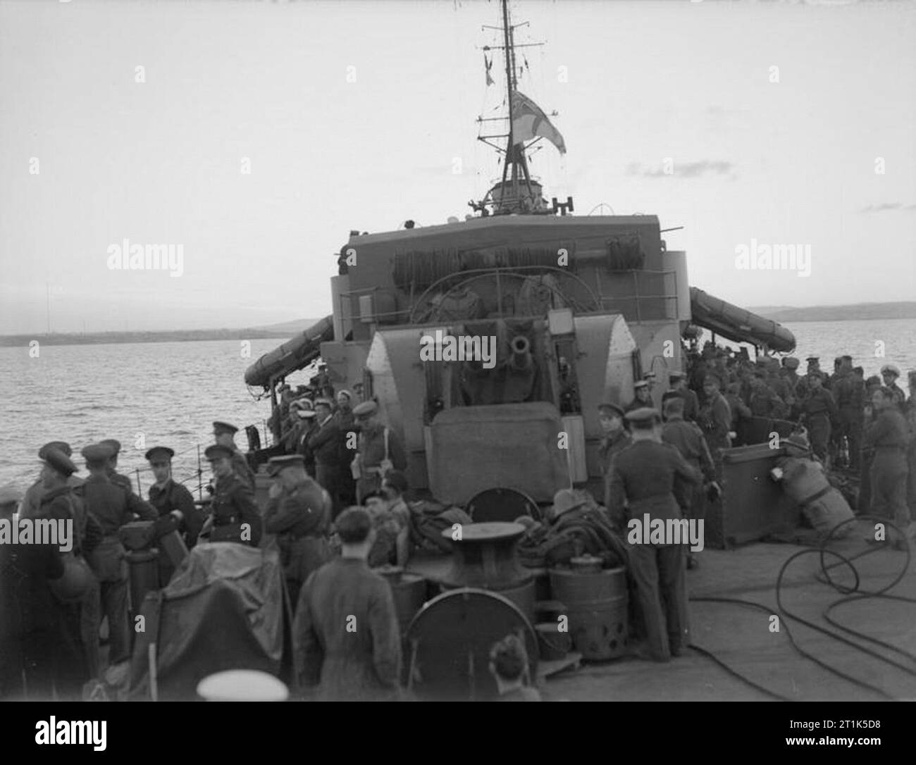 HMS Manxman Takes Relief Supplies To Malta. November 1942. Troops on ...