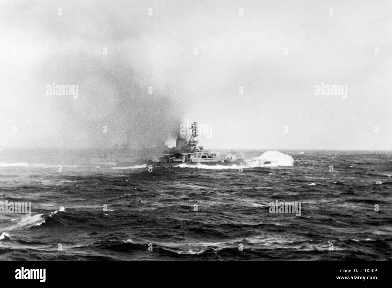 HMS REPULSE, 1940 Stock Photo - Alamy