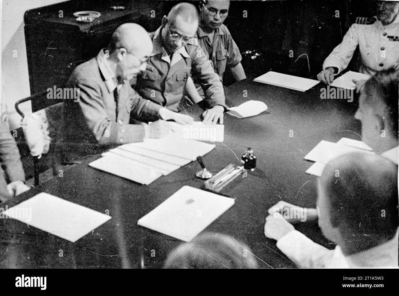 Japanese Surrender at Singapore, 4 September 1945 General Itagaki ...