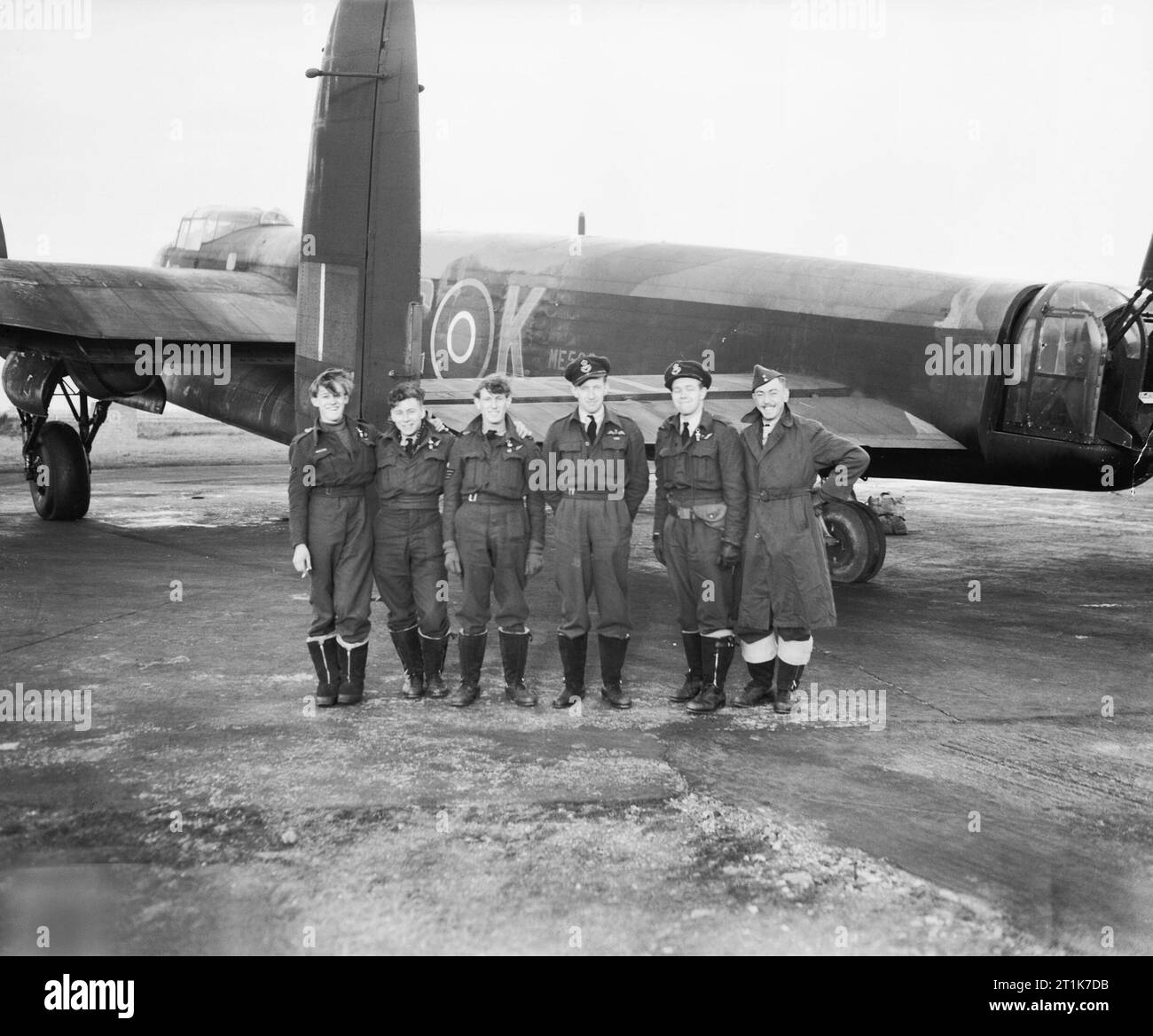 Royal Air Force 1939-1945- Bomber Command Flying Officer J Sanders DFC ...