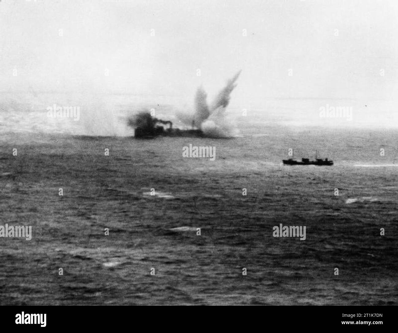 Exploding torpedoes hi-res stock photography and images - Alamy