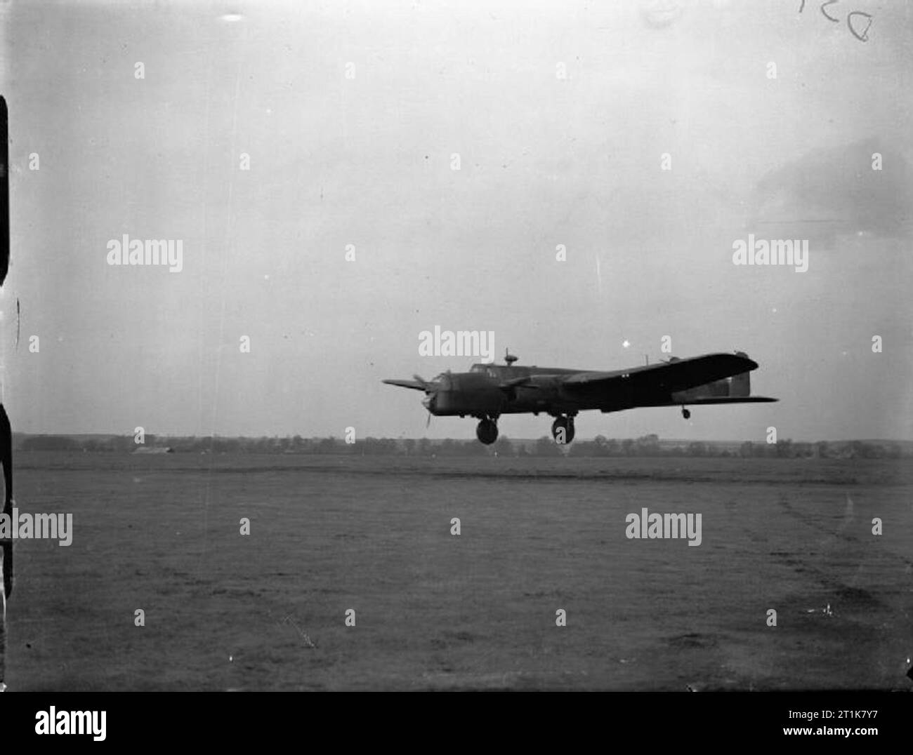 Royal Air Force Bomber Command, 1939-1941. An Armstrong Whitworth Whitley Mark V, N1371, of No ...