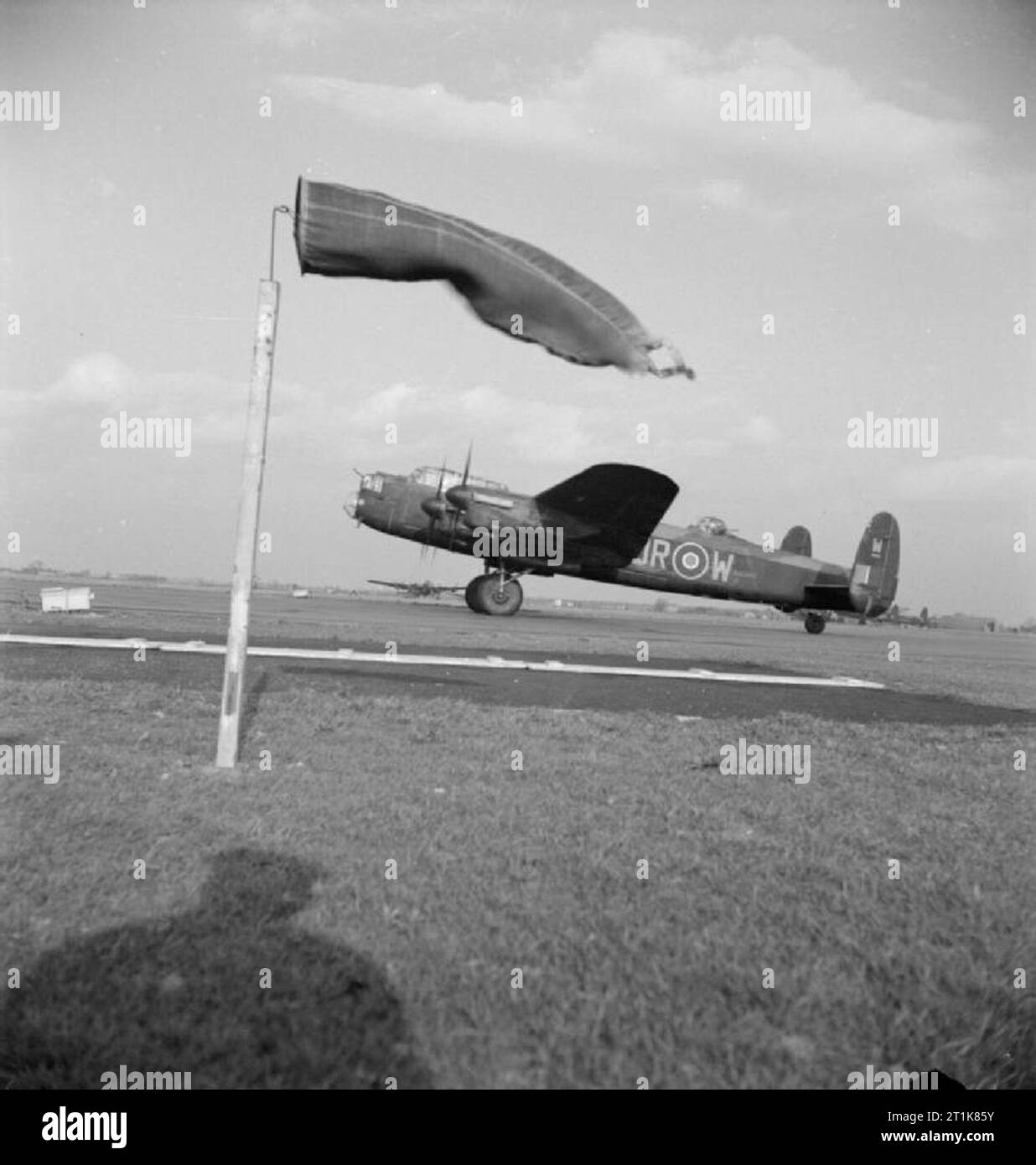 Royal Air Force Bomber Command, 1942-1945. Avro Lancaster B Mark I ...