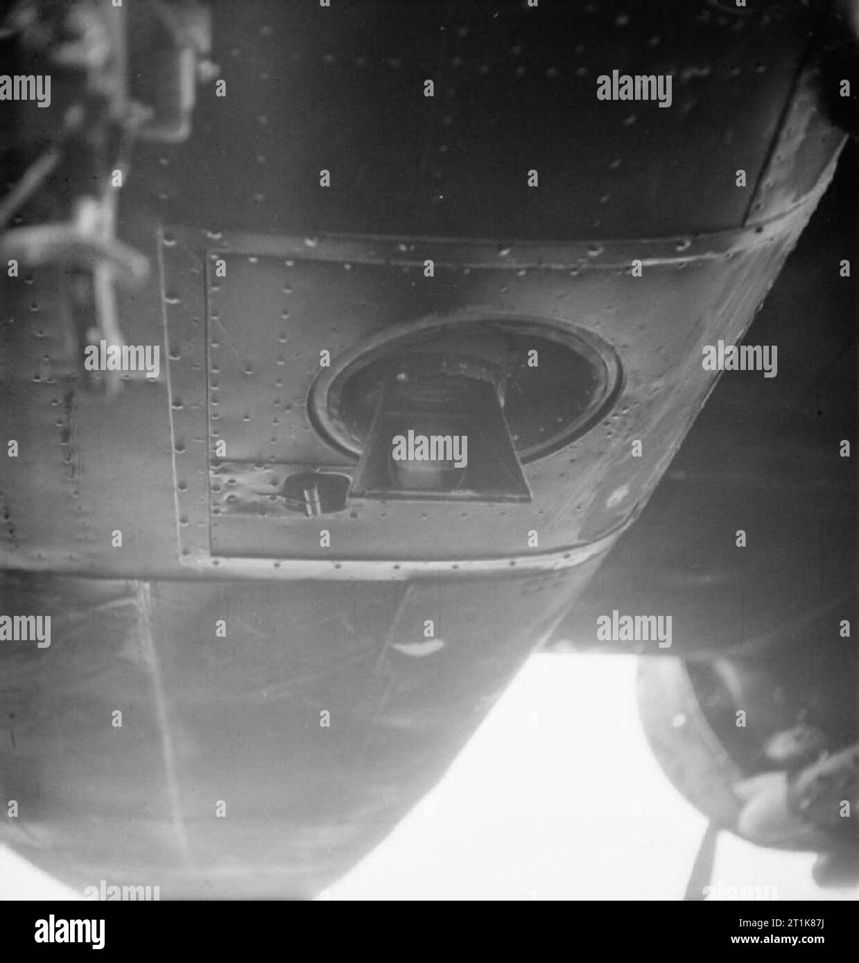 Royal Air Force Bomber Command, 1942-1945. The reflecting mirror of a ...