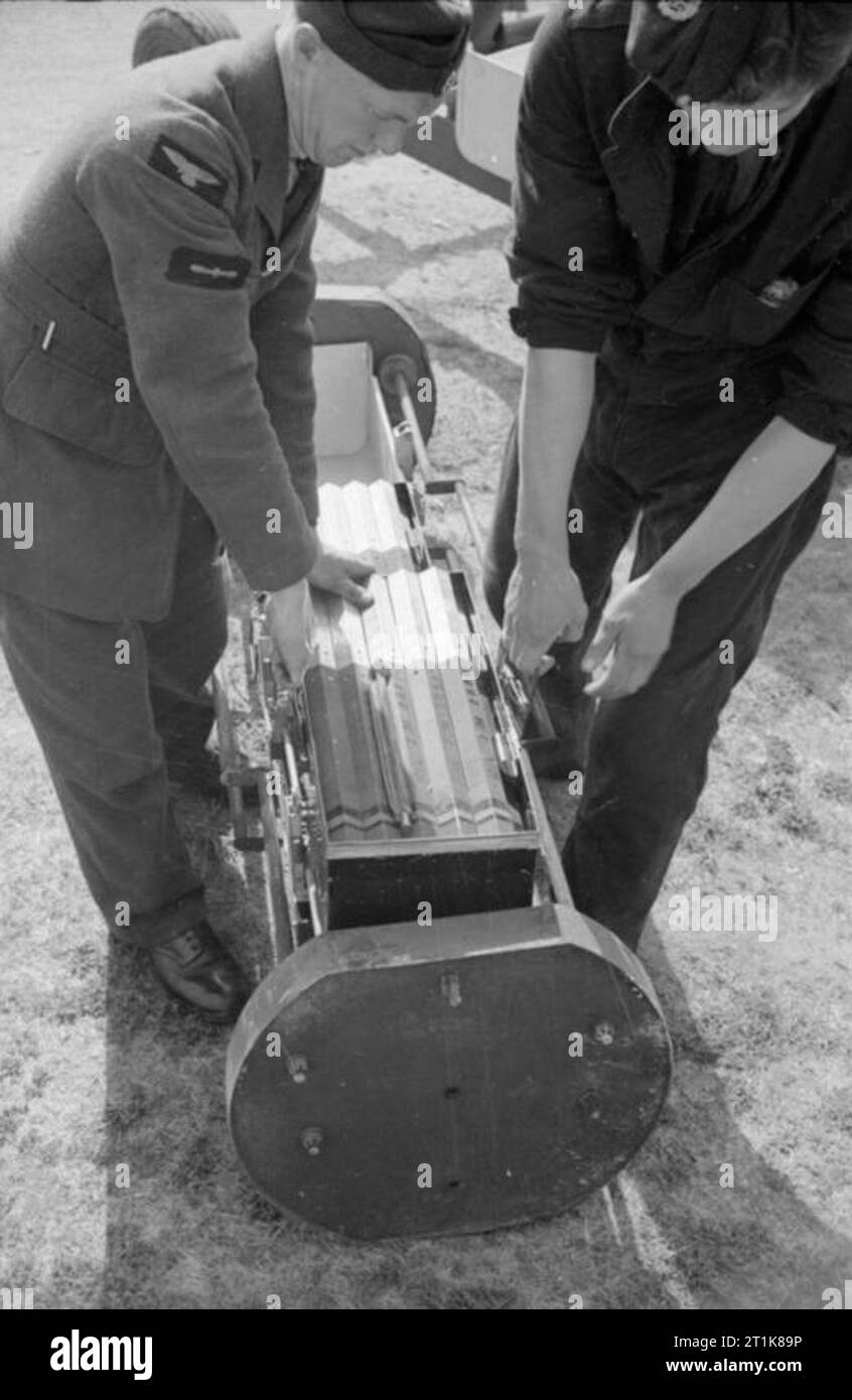 Small bomb hi-res stock photography and images - Alamy