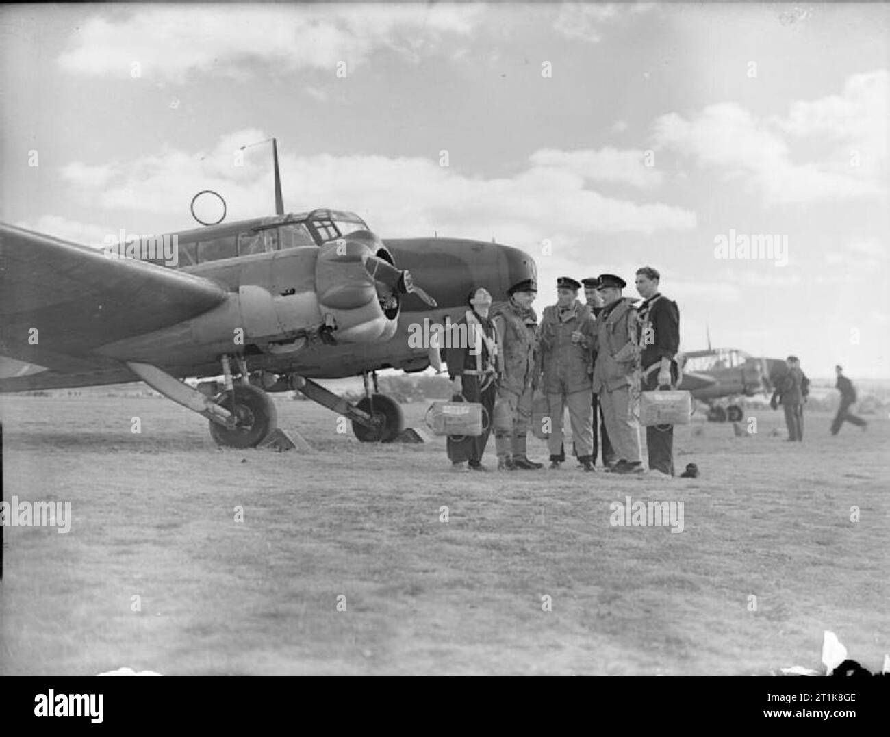 Royal Air Force Coastal Command, 1939-1945. Dutch Naval aircrew of No ...