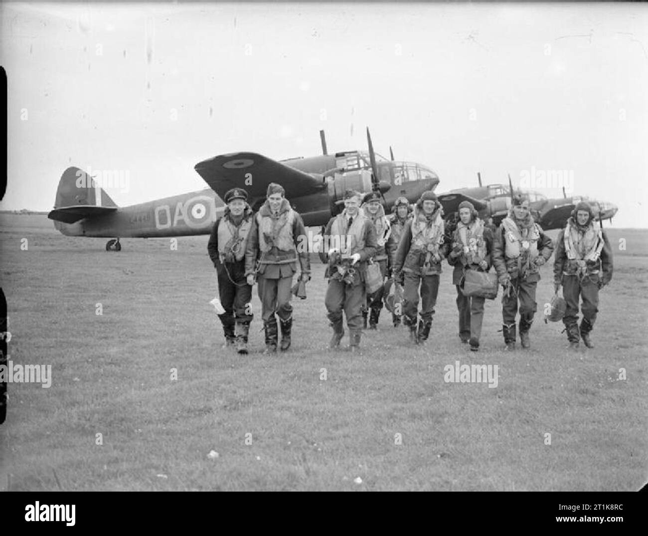 Royal Air Force Coastal Command, 1939-1945. Aircrew of No. 22 Squadron ...