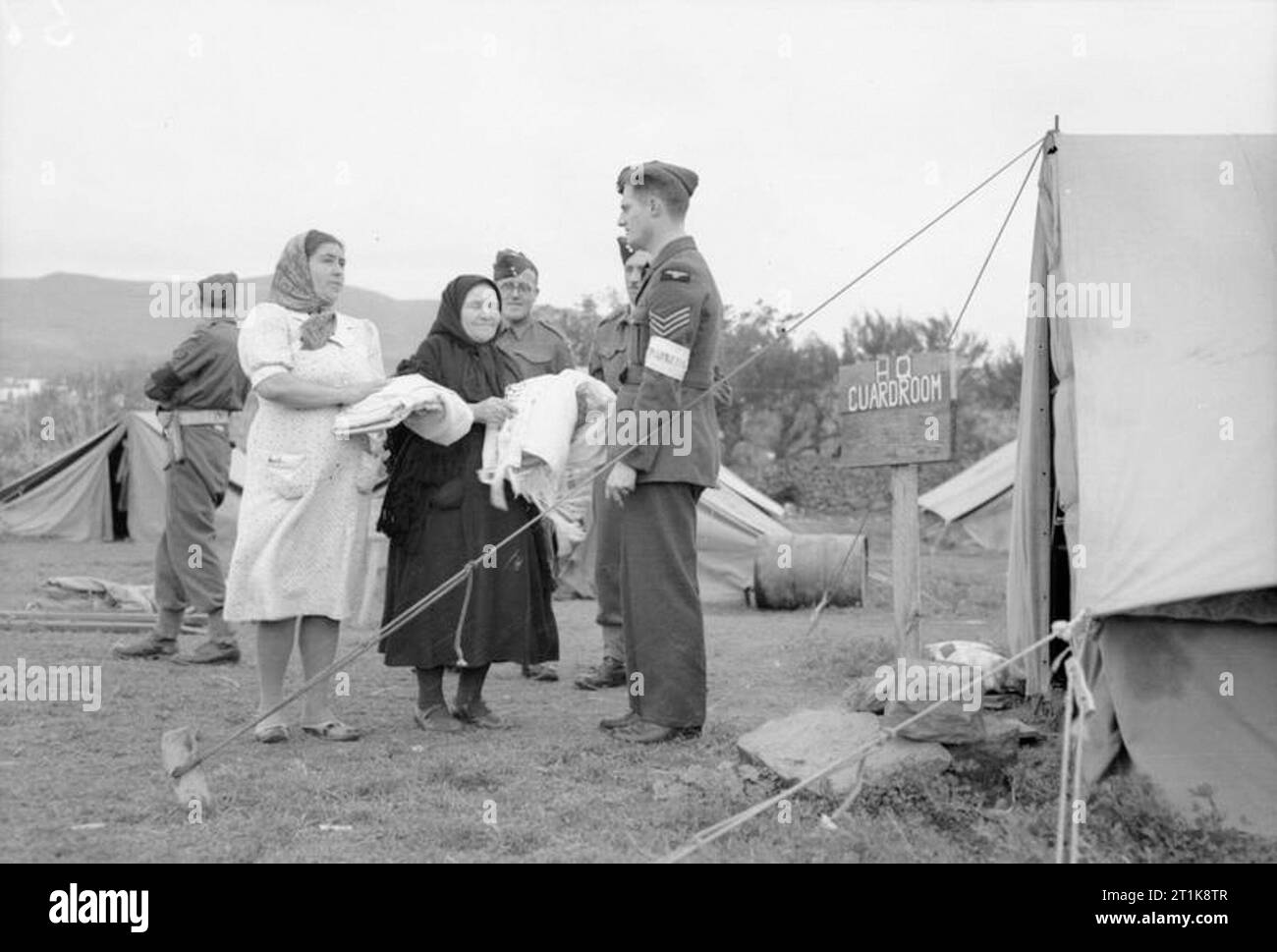 Ww2 laundry hi-res stock photography and images - Alamy