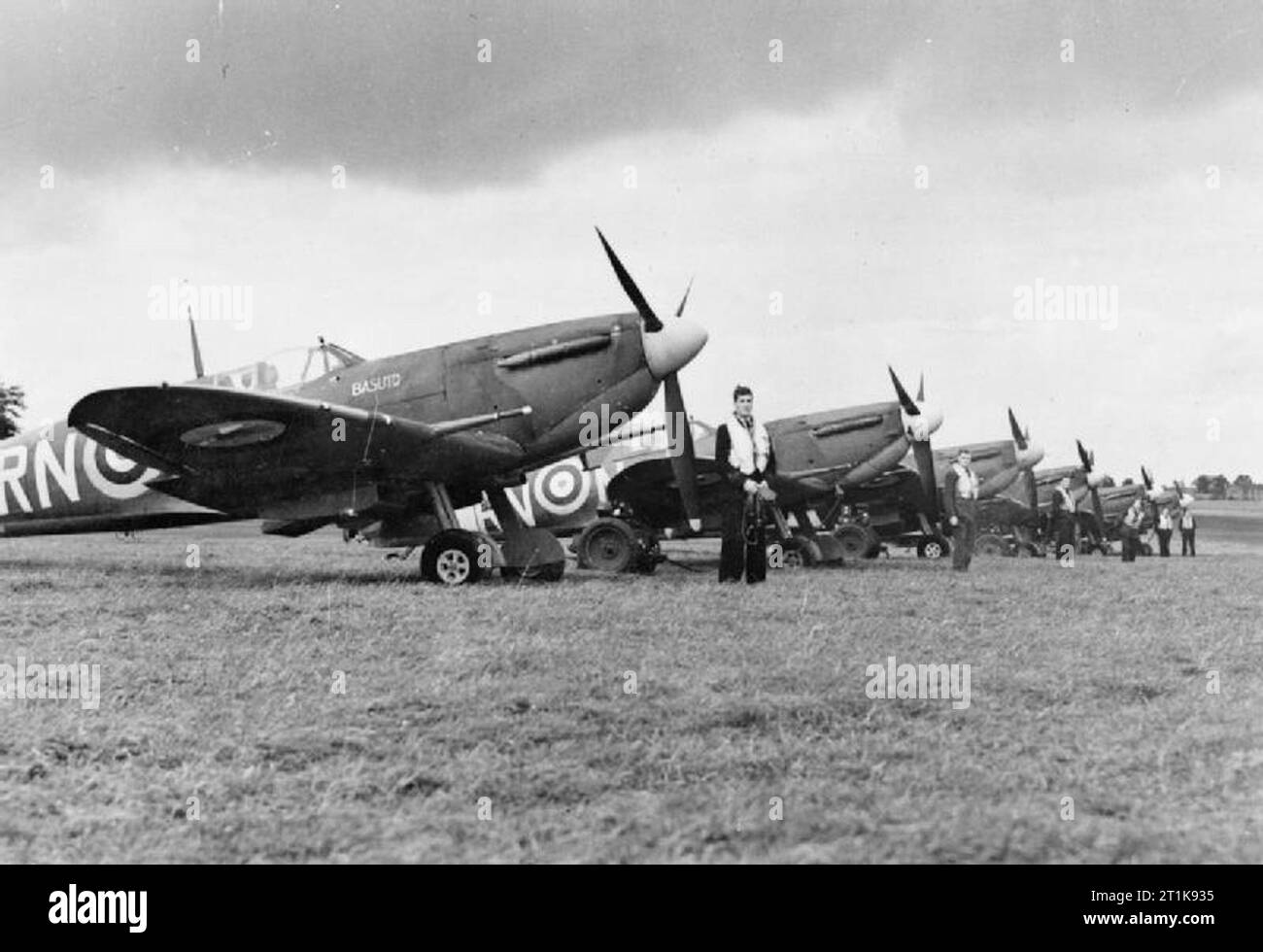 Royal Air Force Fighter Command, 1939-1945. Pilots of No. 72 Squadron ...