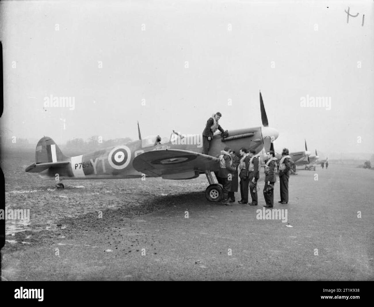 Spitfire details Black and White Stock Photos & Images - Alamy
