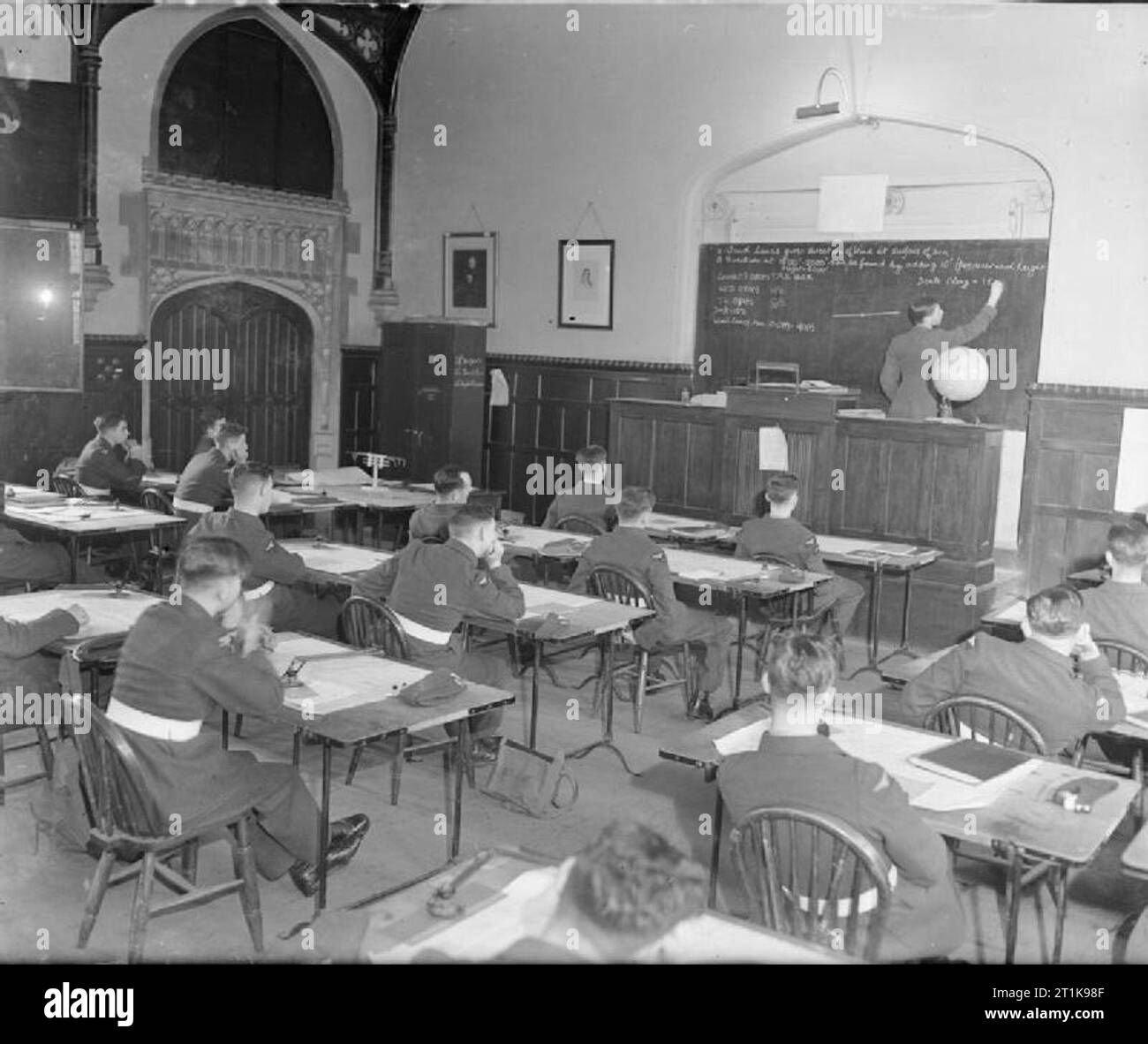 Royal Air Force Flying Training Command, 1940-1945. Aircrew cadets ...