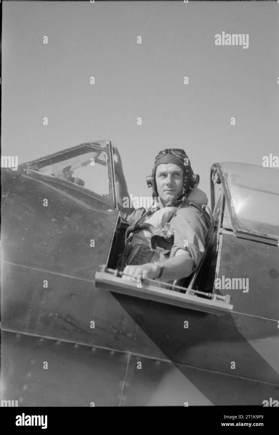 Raf officer burma hi-res stock photography and images - Alamy