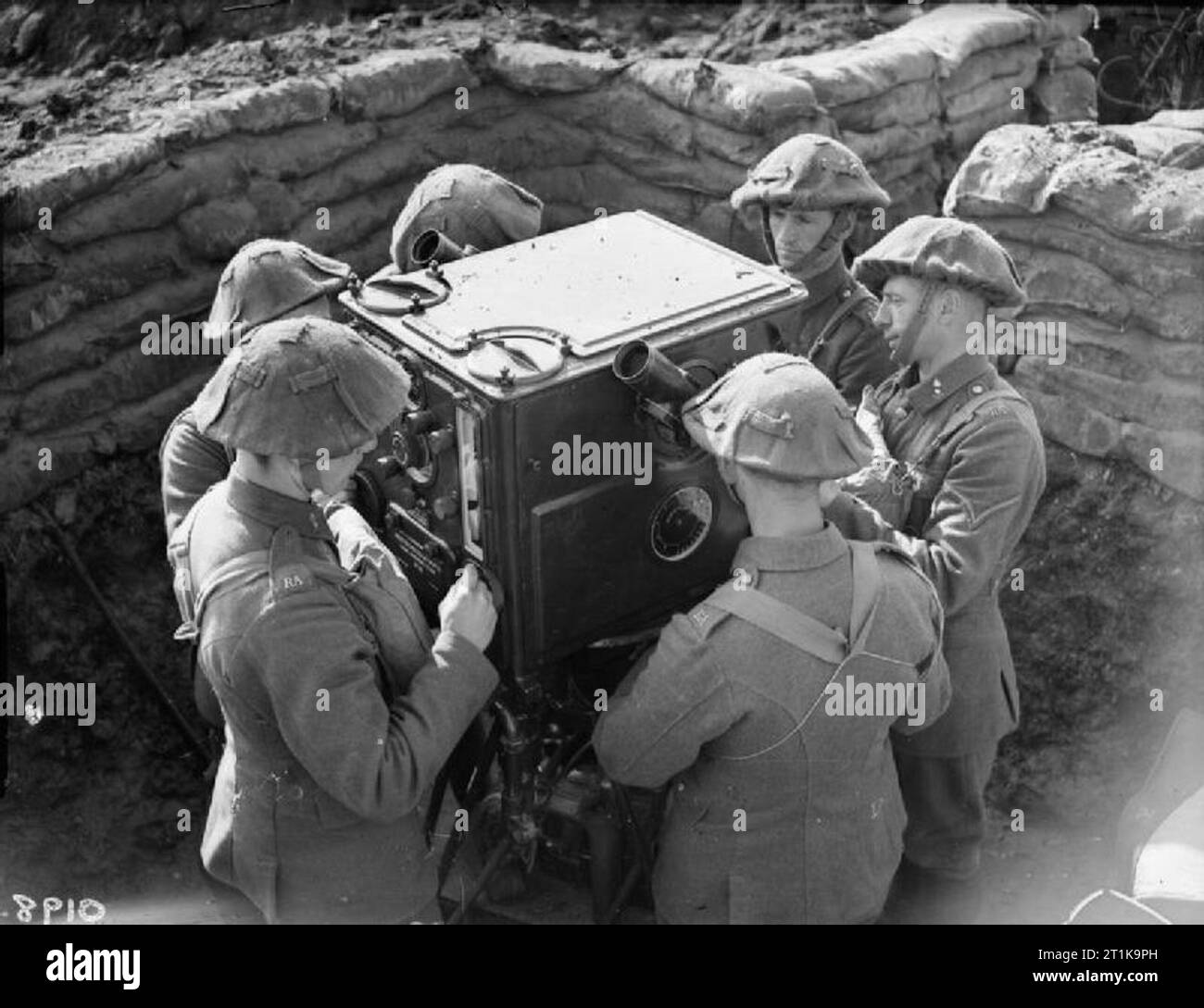 The British Army in France 1939 A predictor crew at work at a 3-inch ...