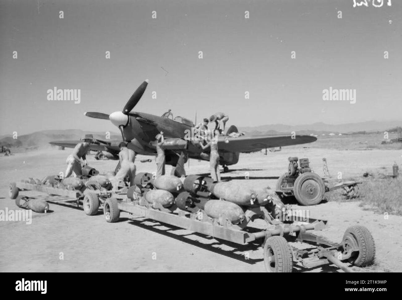 Royal Air Force Operations in the Far East, 1941-1945. RAF ground crew ...