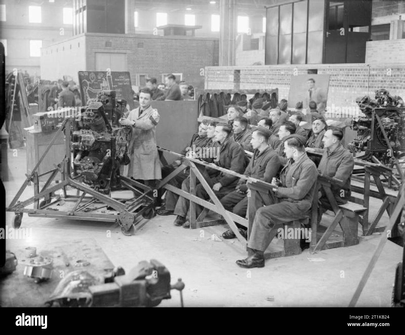Engine mechanics instruction Black and White Stock Photos & Images - Alamy