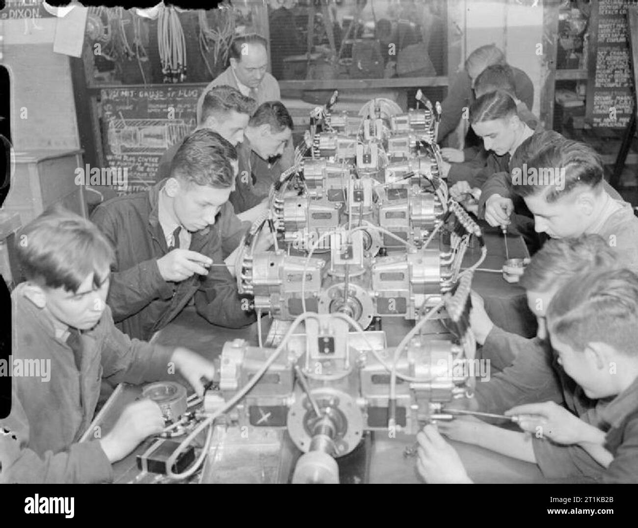 Magnetos in aircraft hi-res stock photography and images - Alamy