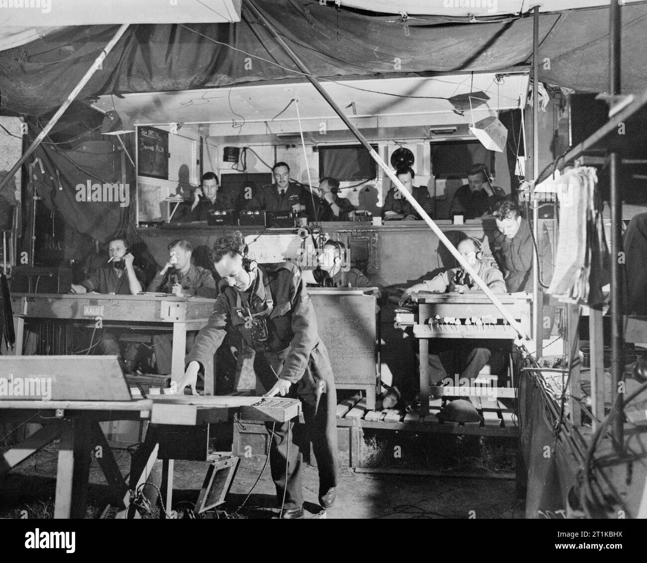 Raf control room hi-res stock photography and images - Alamy