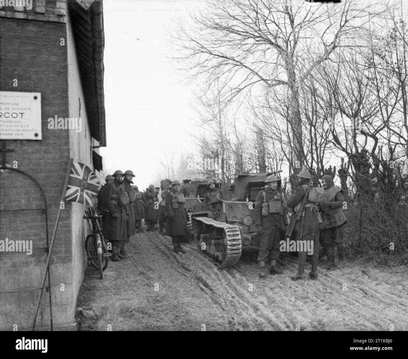 Matilda tank 1940 hi-res stock photography and images - Alamy