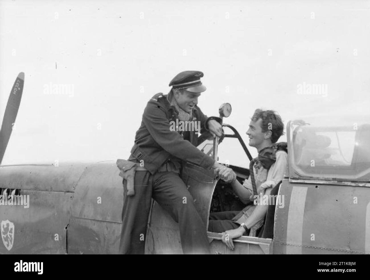Royal Air Force- 2nd Tactical Air Force, 1943-1945. Sous-Lieutenant ...