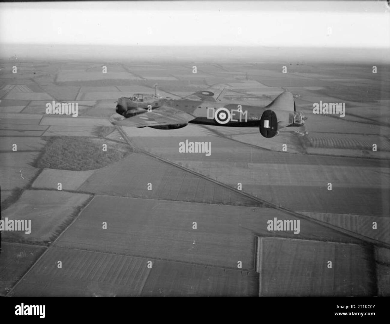 Raf waddington ww2 Black and White Stock Photos & Images - Alamy