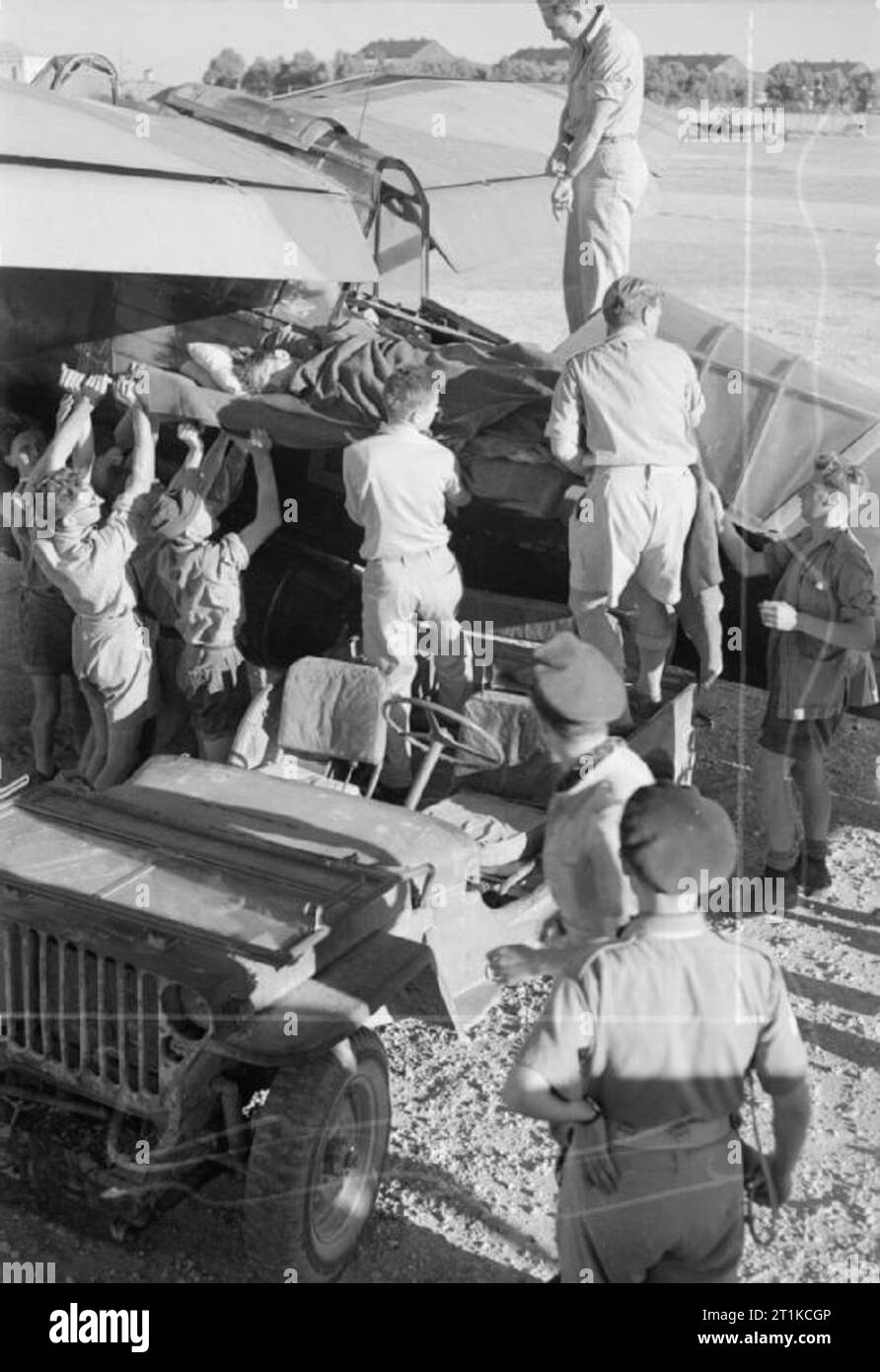 Medical evacuation greece Black and White Stock Photos & Images - Alamy