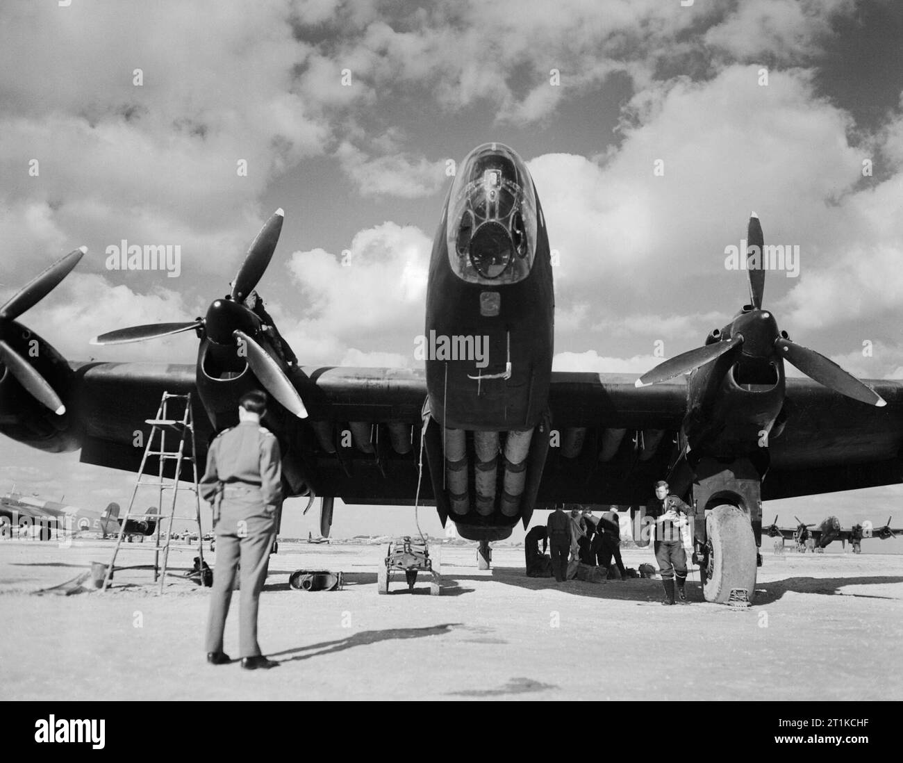 Royal Air Force- Italy,the Balkans and South-east Europe, 1942-1945. A ...