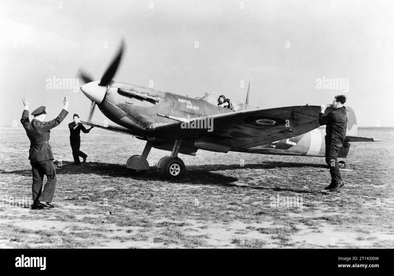 Supermarine Spitfire Mk VB of No. 165 Squadron at Gravesend, Essex, 16 ...