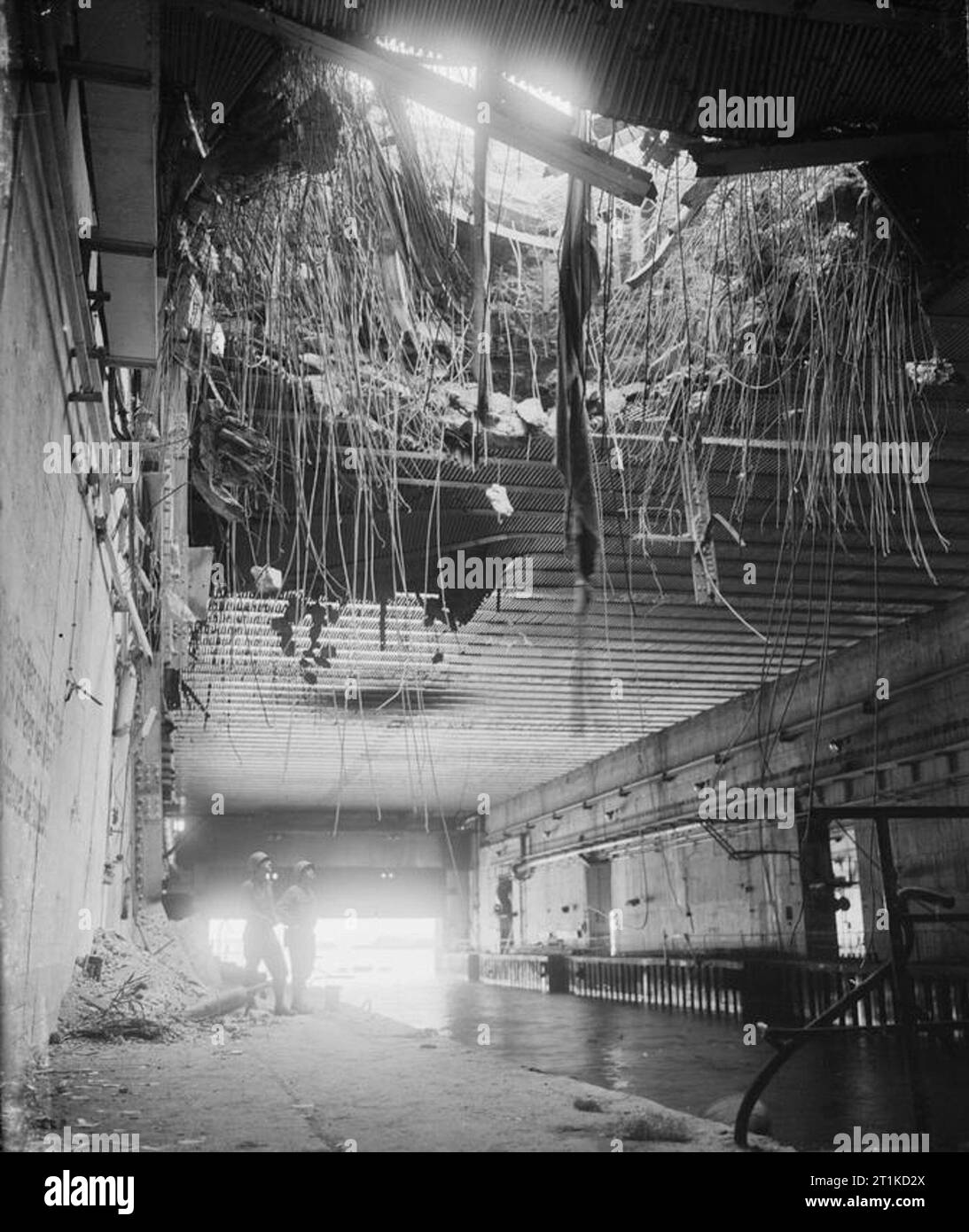 Deep water ports Black and White Stock Photos & Images - Alamy