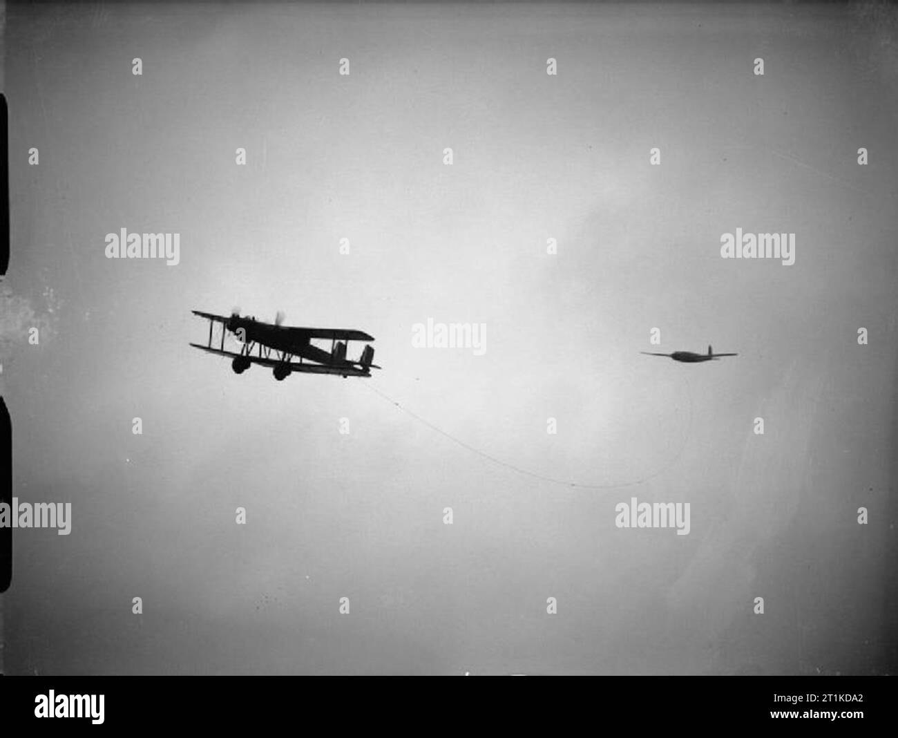 Aircraft of the Royal Air Force 1939-1945-handley Page Hp.50 Heyford ...
