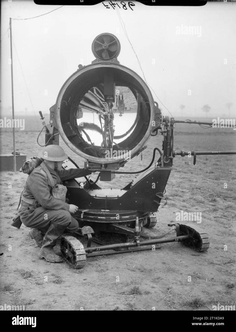 The British Army in France 1940 Searchlight of 10th Battery, 3rd ...