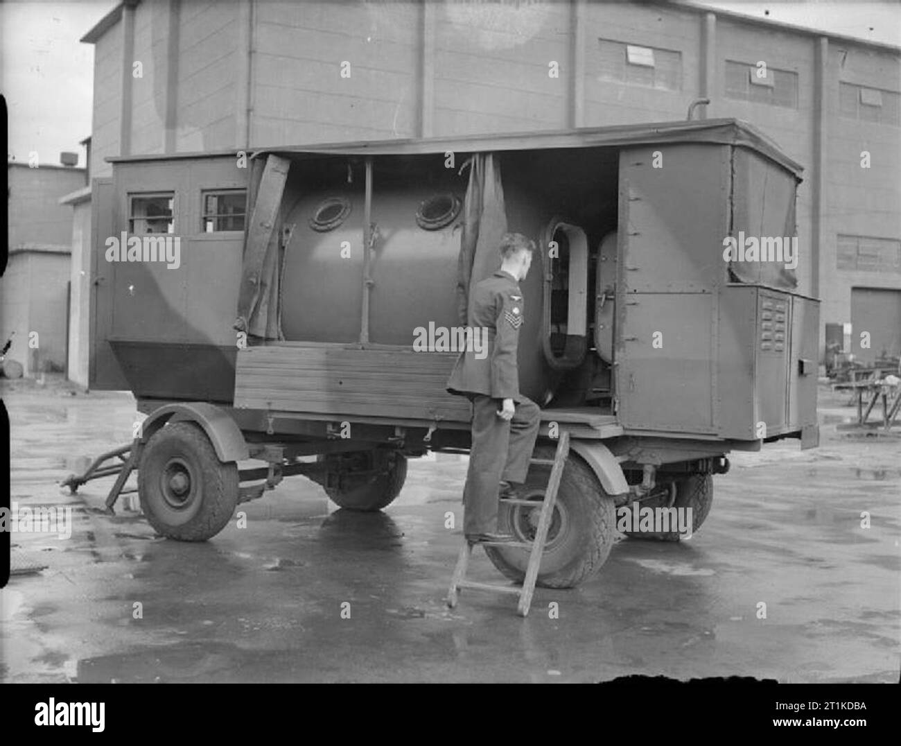 The Royal Aircraft Establishment, Farnborough, 1939-1945. Exterior view ...