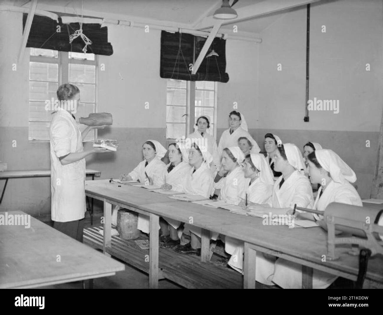 The Women's Auxiliary Air Force, 1939-1945. Cooks at the WAAF School of ...