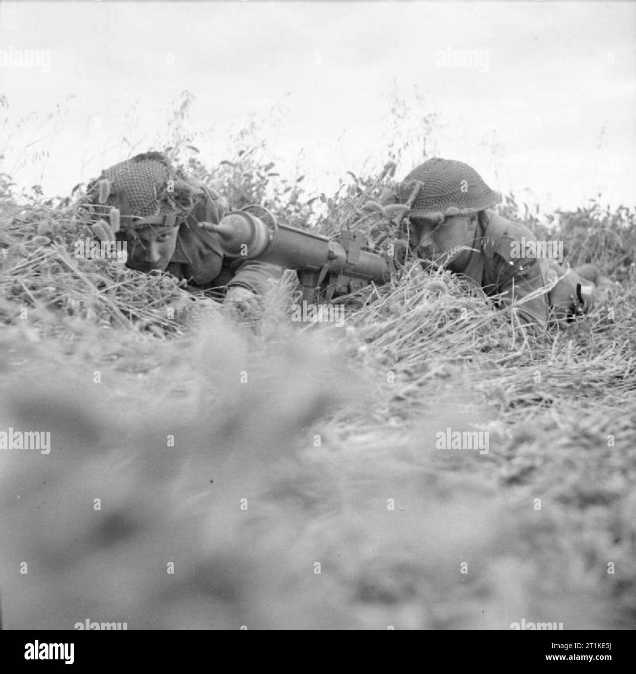 Battle of caen 1944 hi-res stock photography and images - Alamy