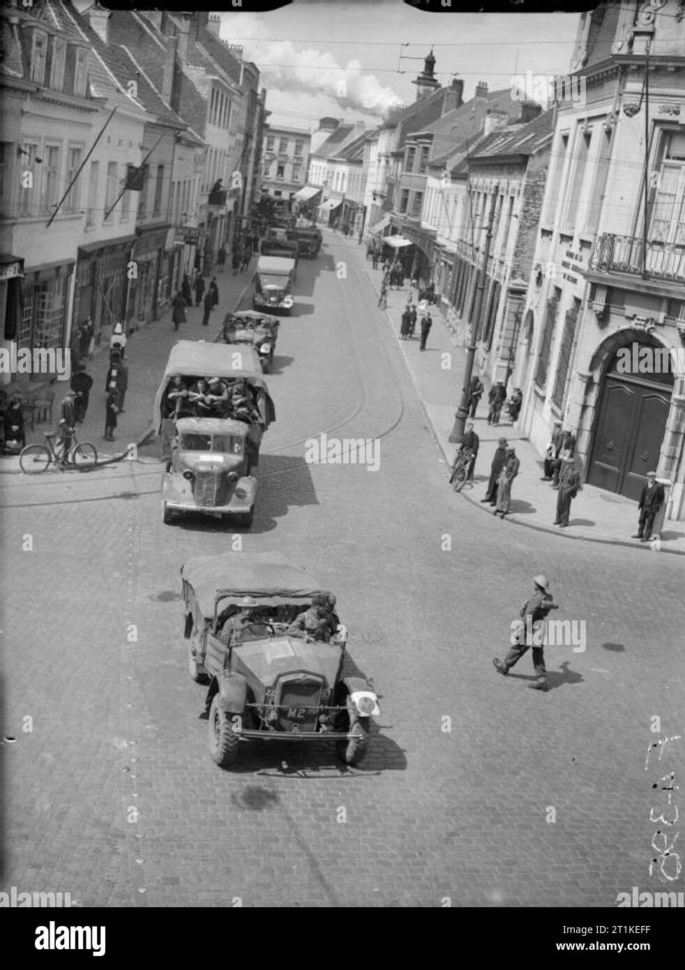 The British Army in France and Belgium 1940 British vehicles move ...