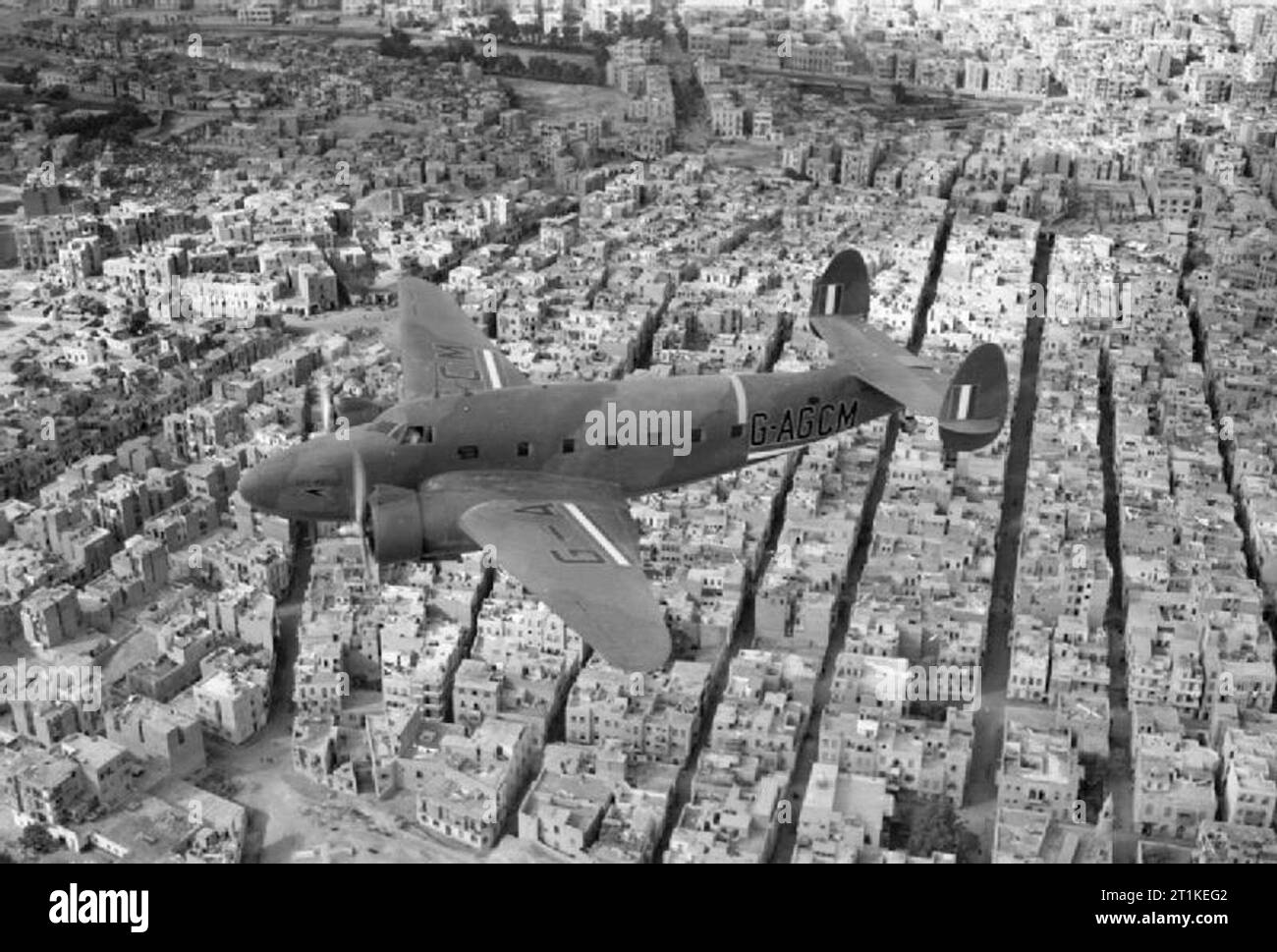 British Overseas Airways Corporation and Qantas, 1940-1945. Lockheed ...