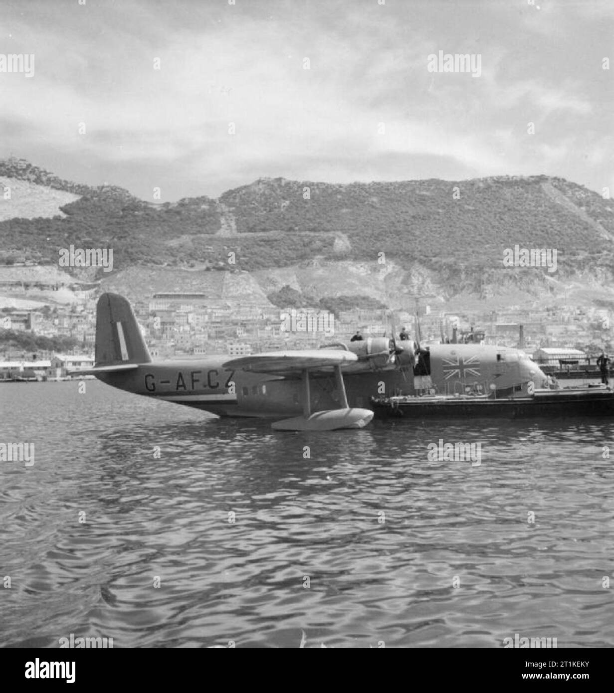 British Overseas Airways Corporation and Qantas, 1940-1945. Short S.30 ...